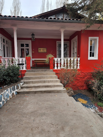 Hotel Refugio Rio Colorado - San Esteban - Moteles en Chile